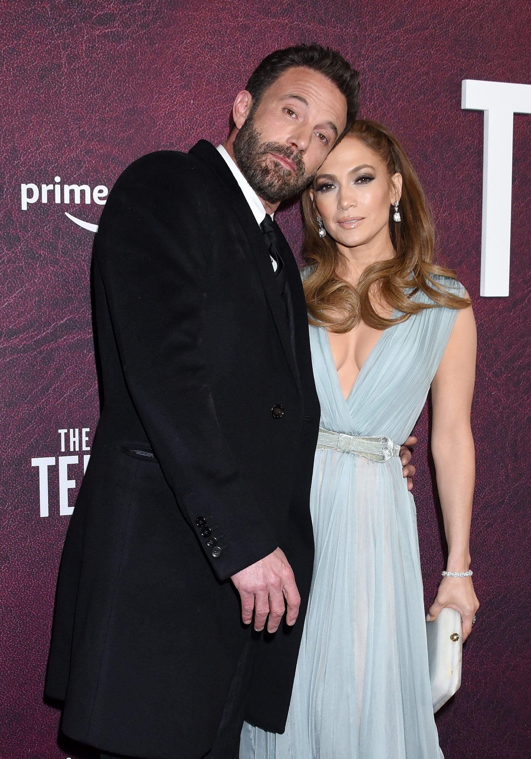 Ben Affleck And Jennifer Lopez Fall Back Into ‘same Old Dynamic 6757