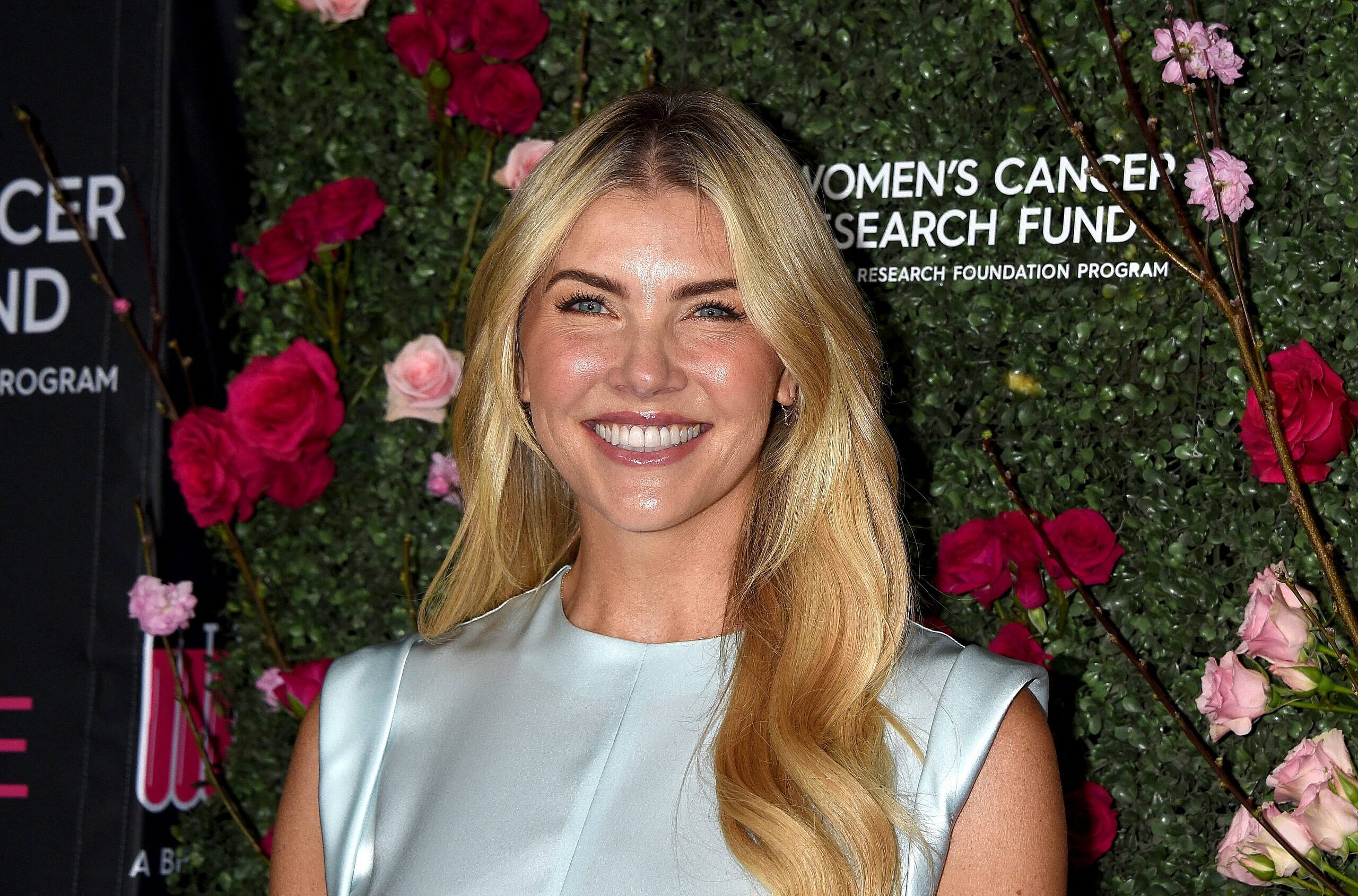 Amanda Kloots Goes Red Carpet Official With New Man