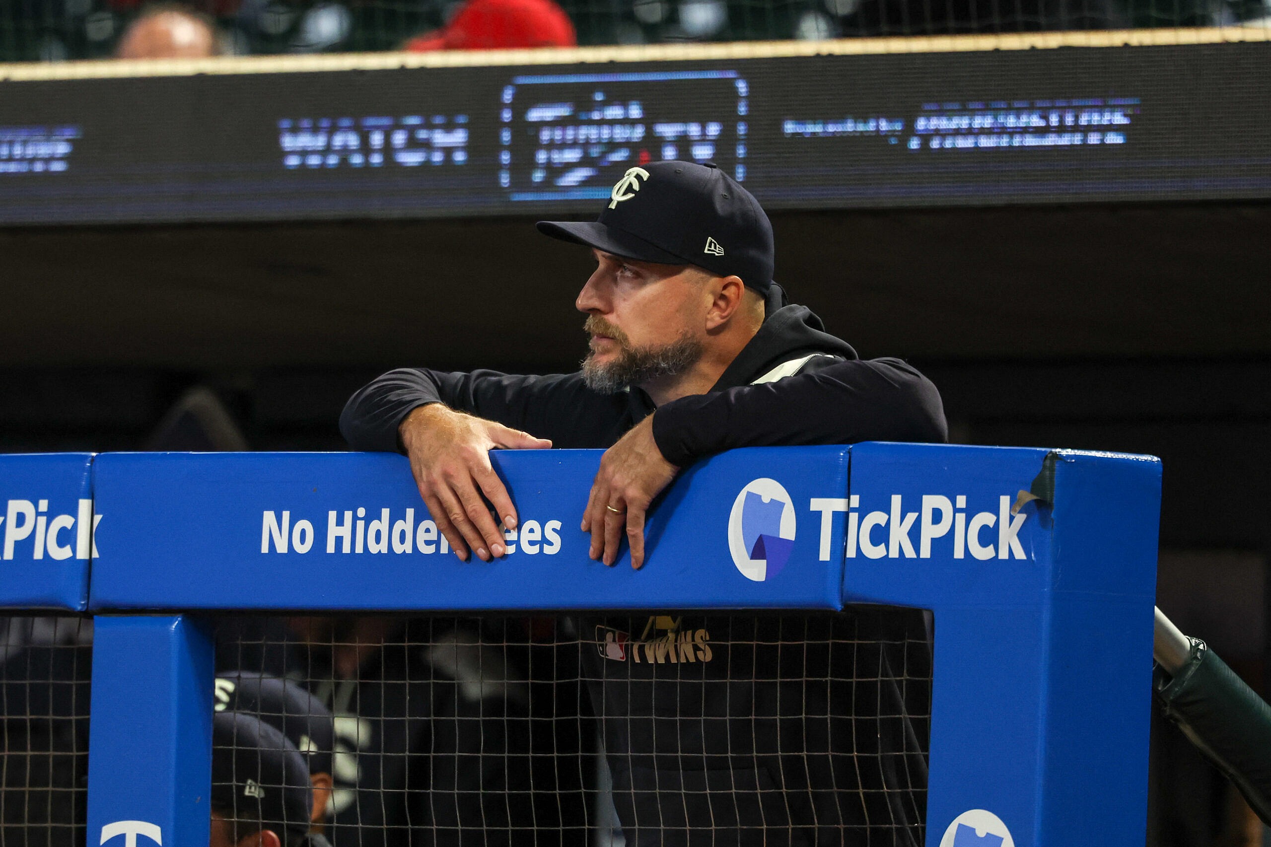 Baseball Fans Are Thirsting Over The Sexiest Managers In The League