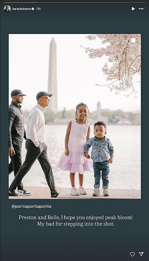 See Barack Obama's Reaction To 'Perfect' Photobombing Moment
