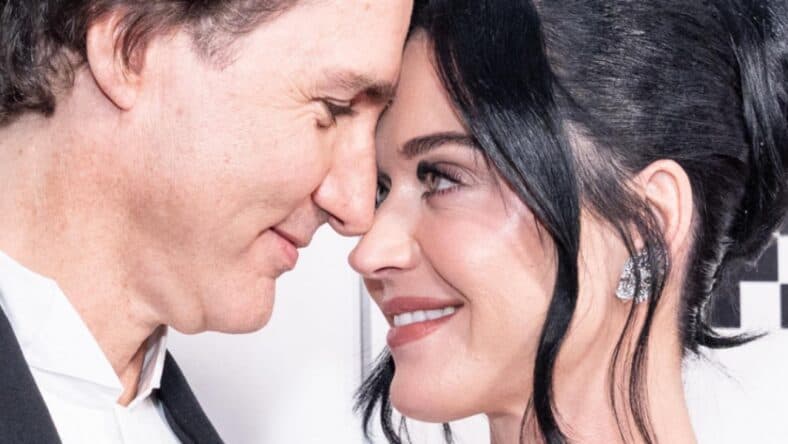 Katy Perry's Hot And Heavy Picnic Photos Spark Anger