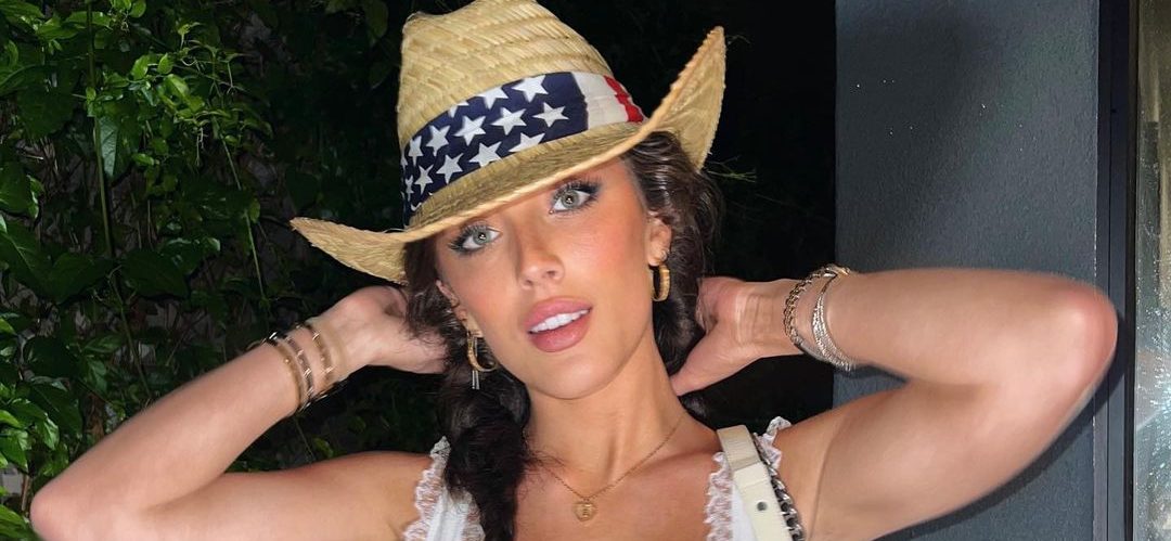 Adam Levine's Mistress Sumner Stroh Drops Her First Single In Ne