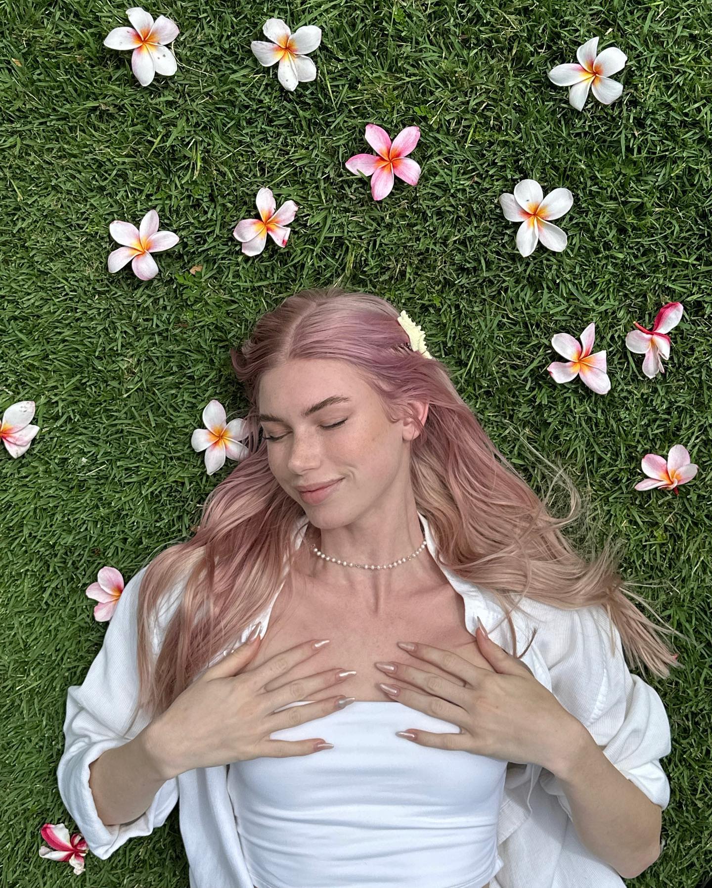 Brittan Byrd Leaves Little To Imagination Showing Off Her ‘Pink Obsession’