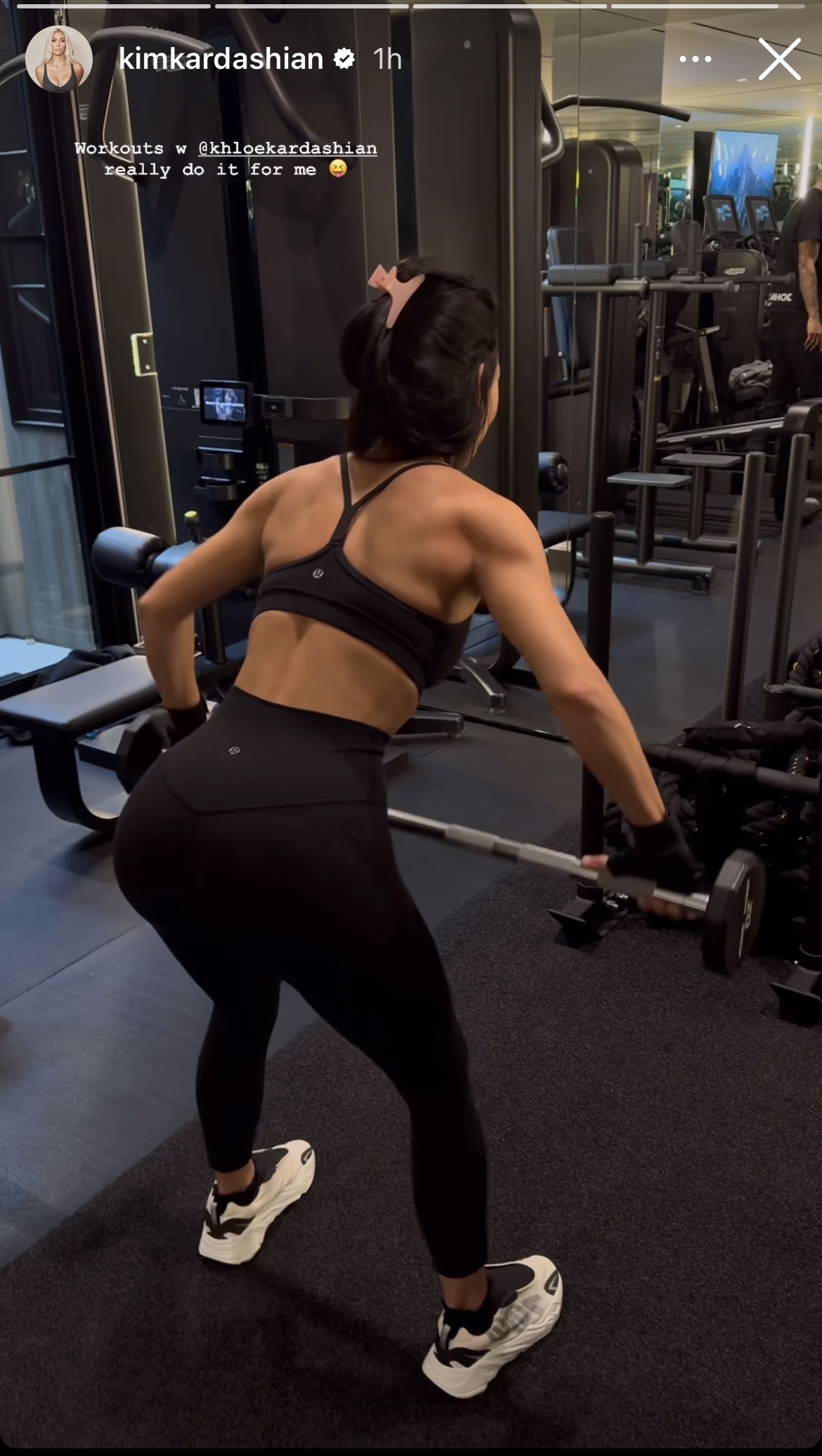 Kim Kardashian Flaunts Insane Shredded Back While Training For 'Life'
