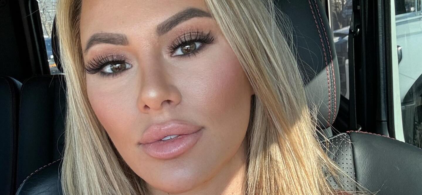 Kindly Myers In Wet Bodysuit Stirs 'Mixed Feelings' With Her Tesla ...