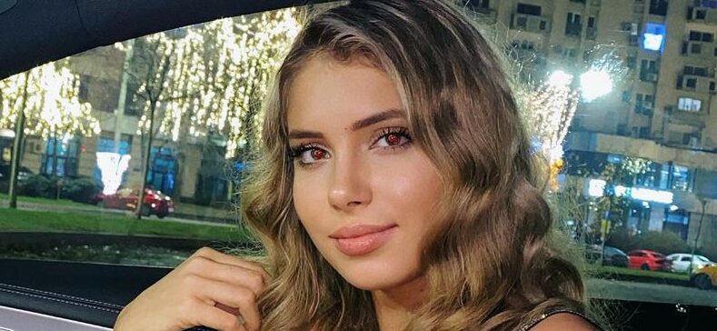 Andreea Dragoi Turns Up The Heat In Her Drool-Worthy Bikini Pics
