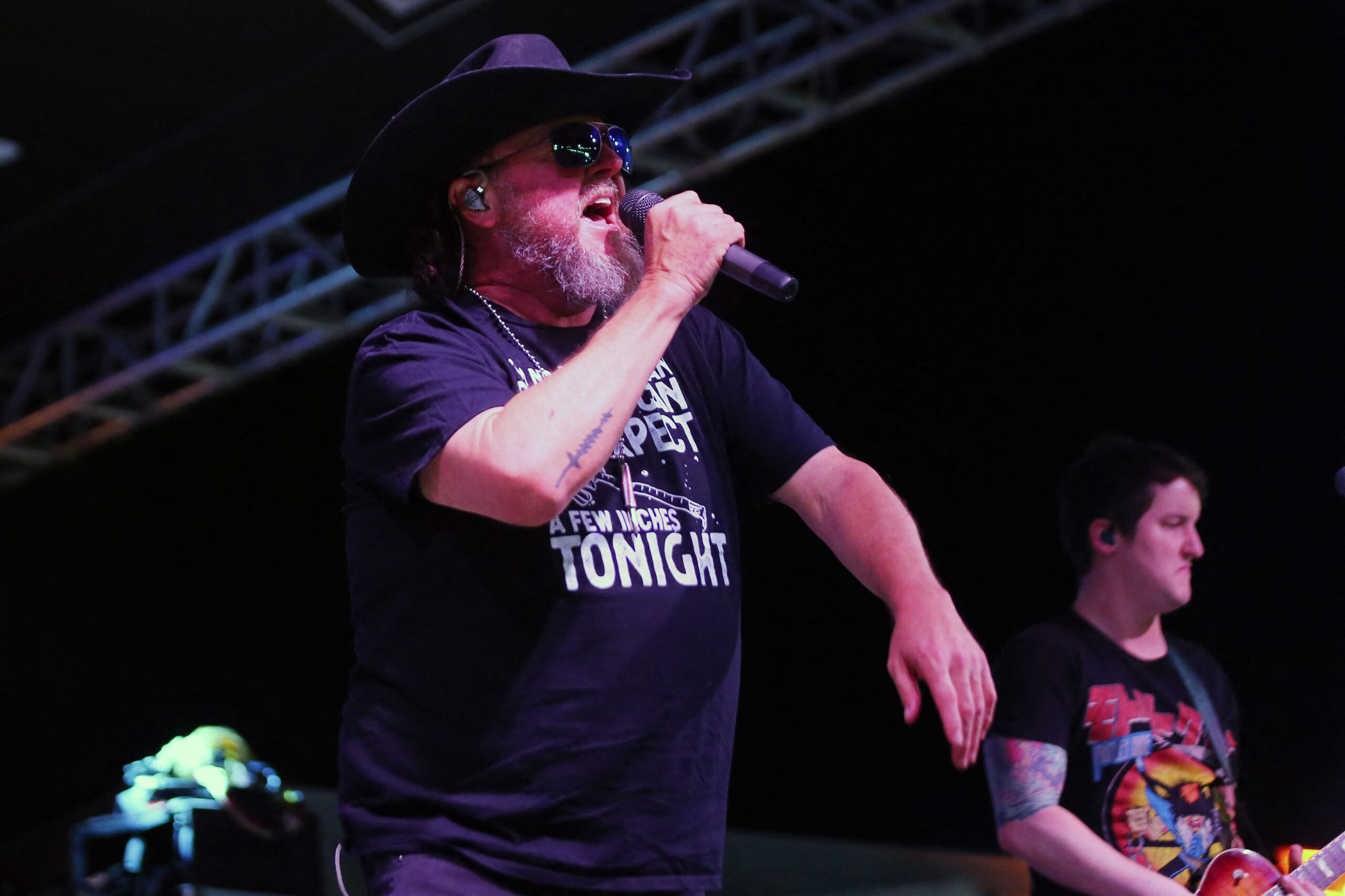 Country Singer Colt Ford In ICU After Suffering From A Heart Attack