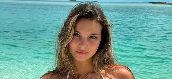 Grace Boor Shows Off Tanned Buns In Her Pink Floss Bikini