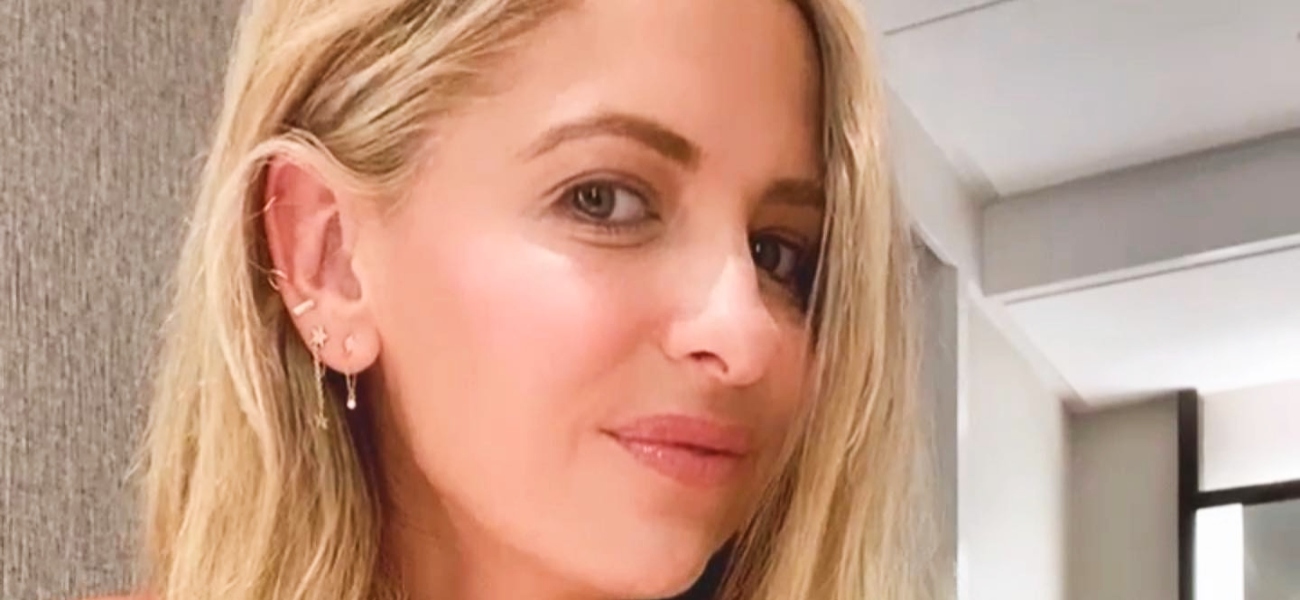 Sarah Michelle Gellar Stuns In Mesh Undies To Get 'Your Attention'