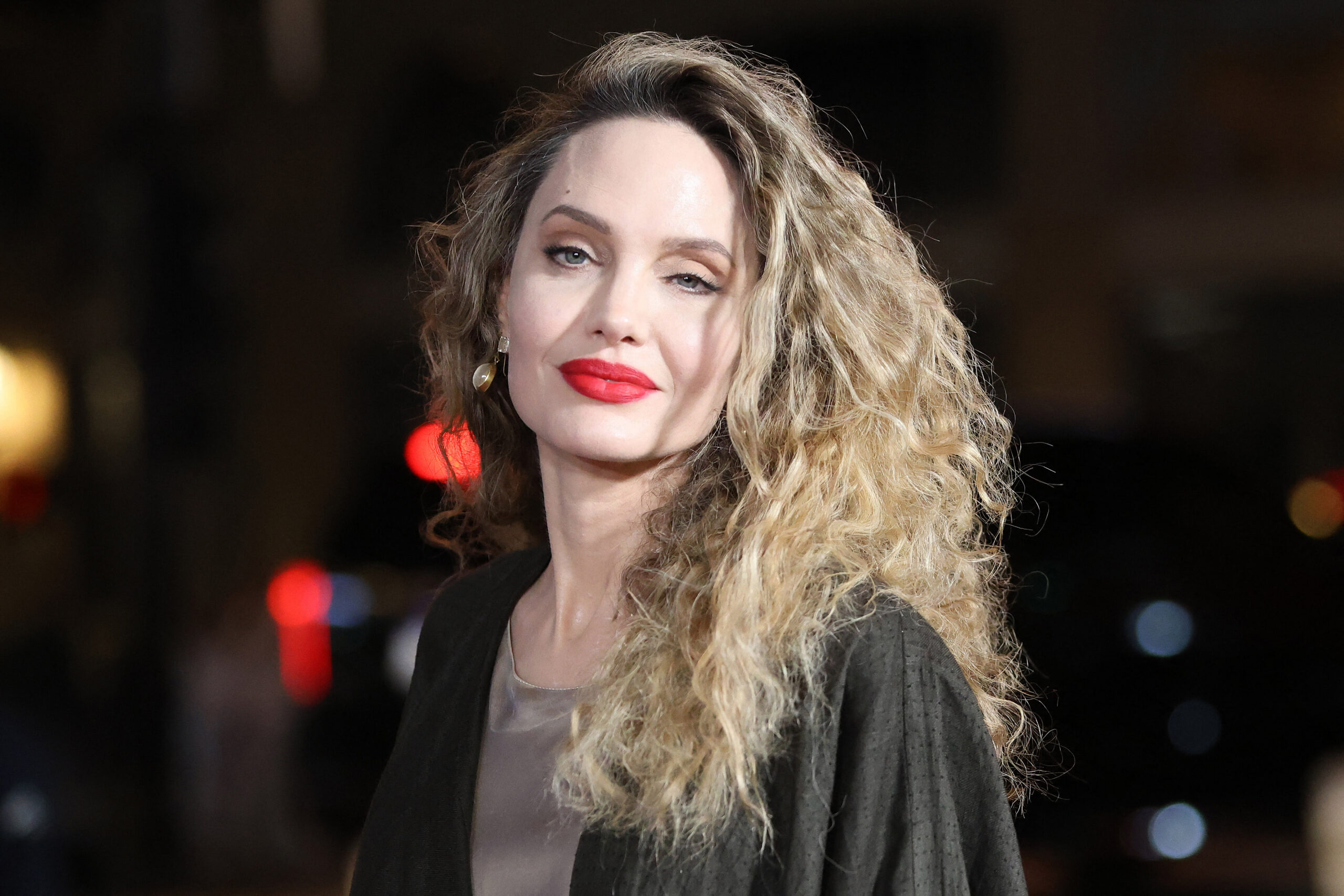 Angelina Jolie Faces Overwhelming Crowd In Chaotic Scene