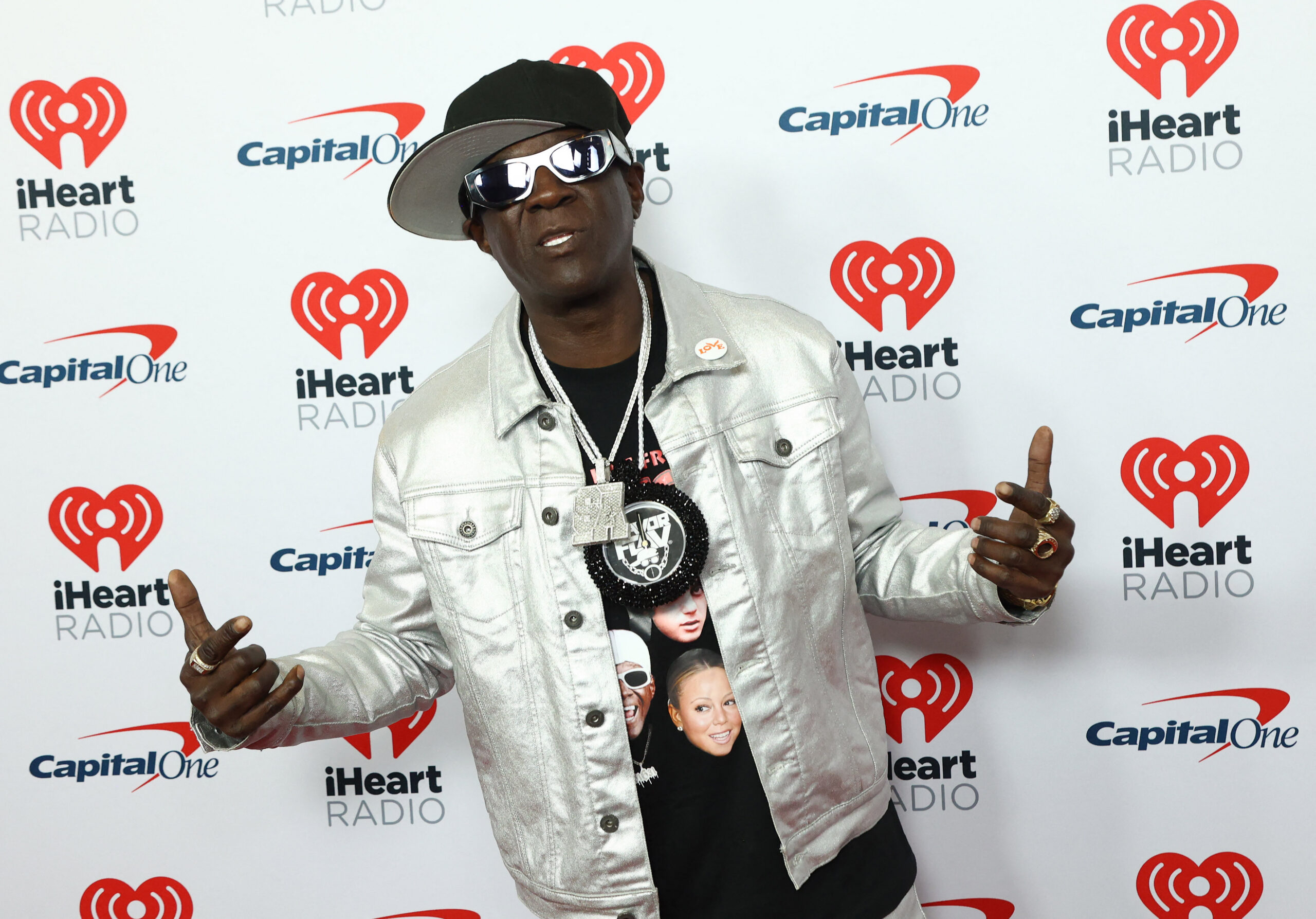 Flavor Flav Celebrates 4 Years of Sobriety!