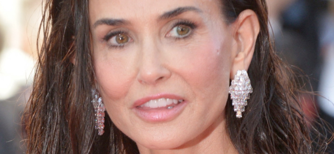 Demi Moore Skeletal In Dress After Extreme Weight Loss