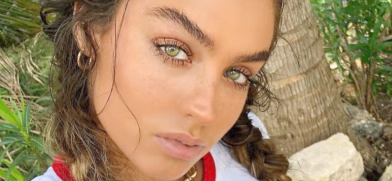 Sommer Ray In G-String Bikini Told Photo 'Exposing'